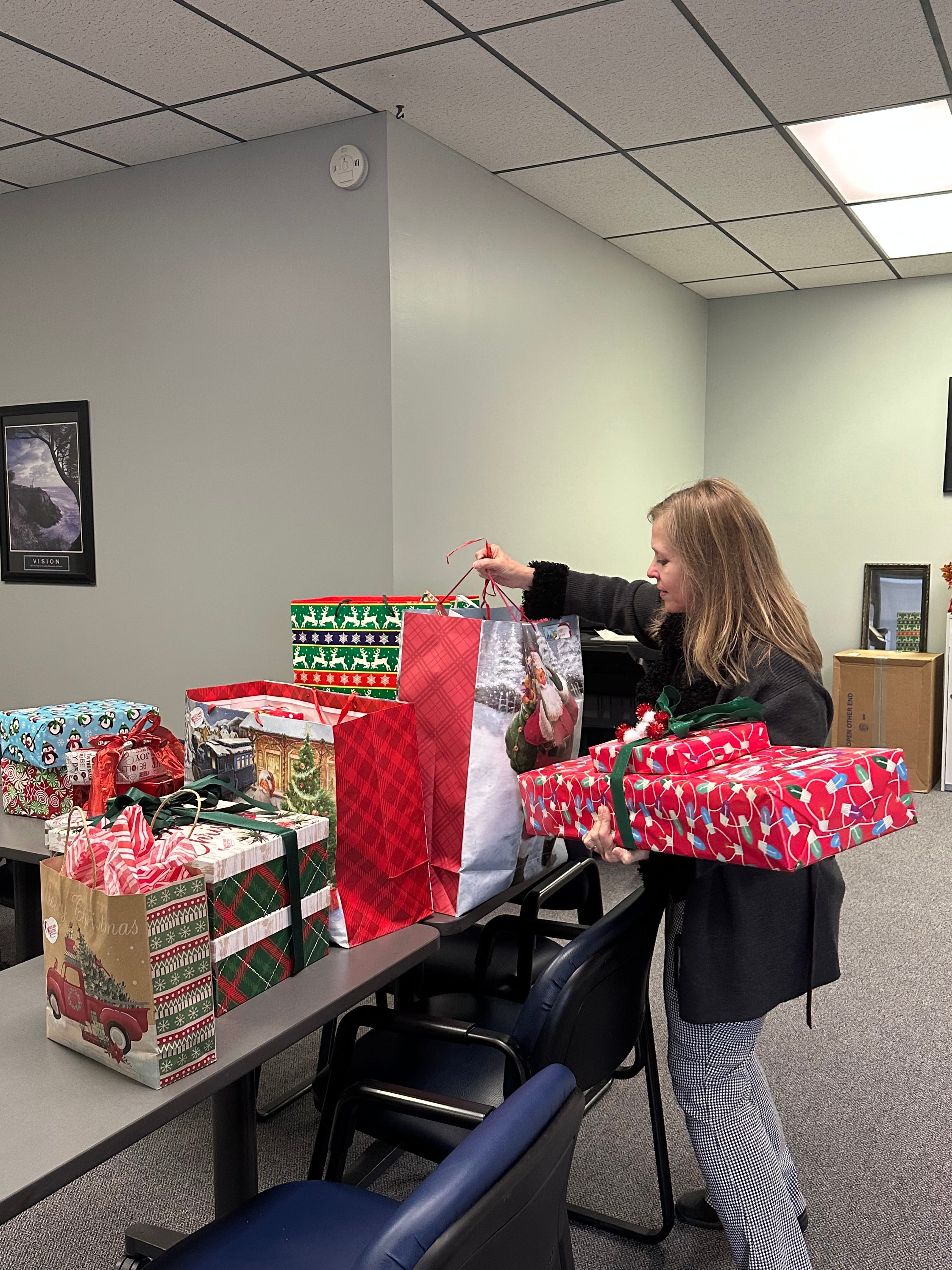 Wheatland Electric Employees Sponsor 105 Children for Saint Francis ...